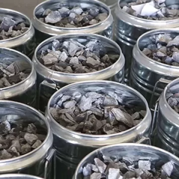 How to Select The Right Raw Materials for Casting Foundries?